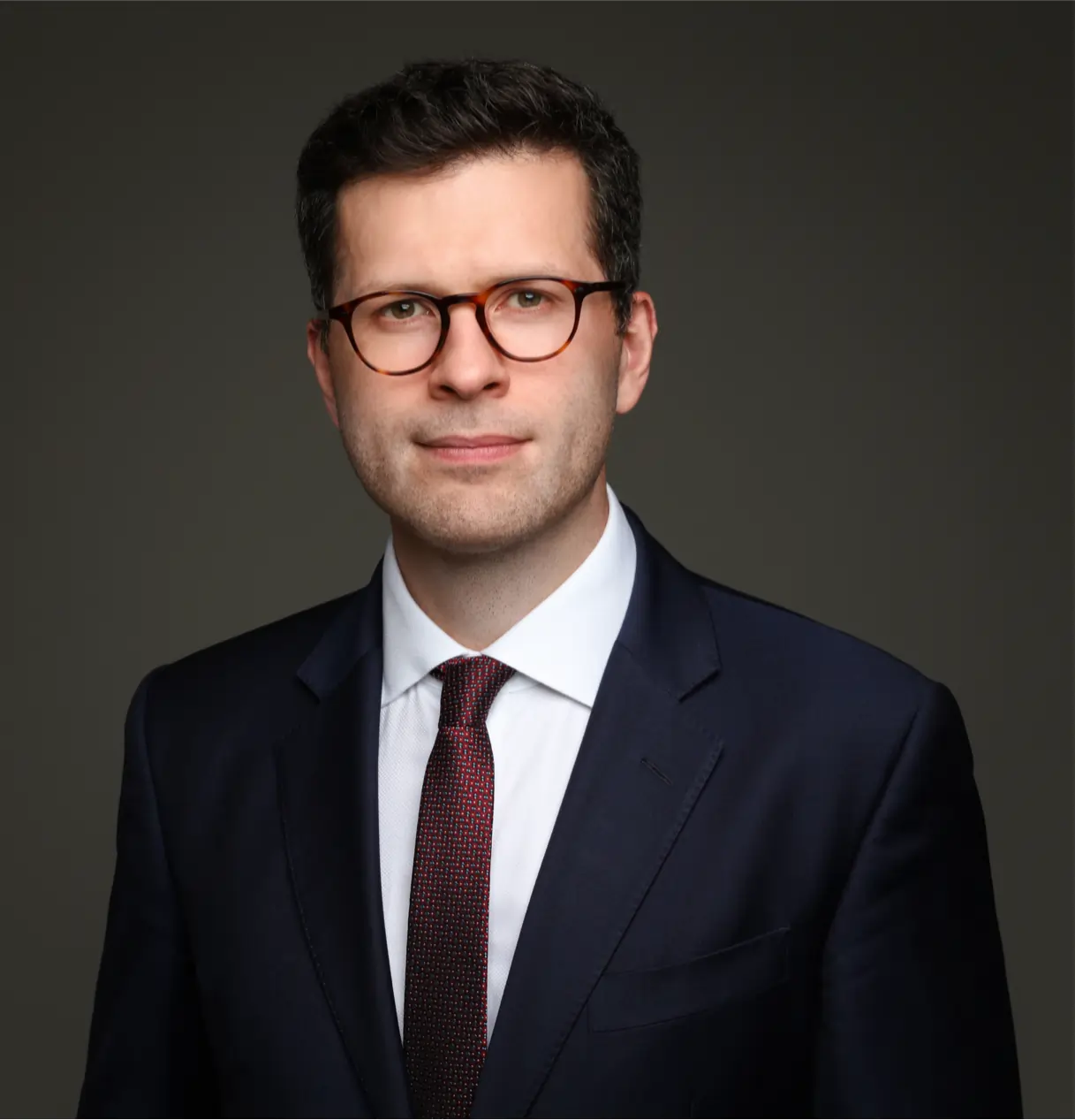 Knee Surgeon Reading | Mr Sam Nahas | Same-Week Consultations